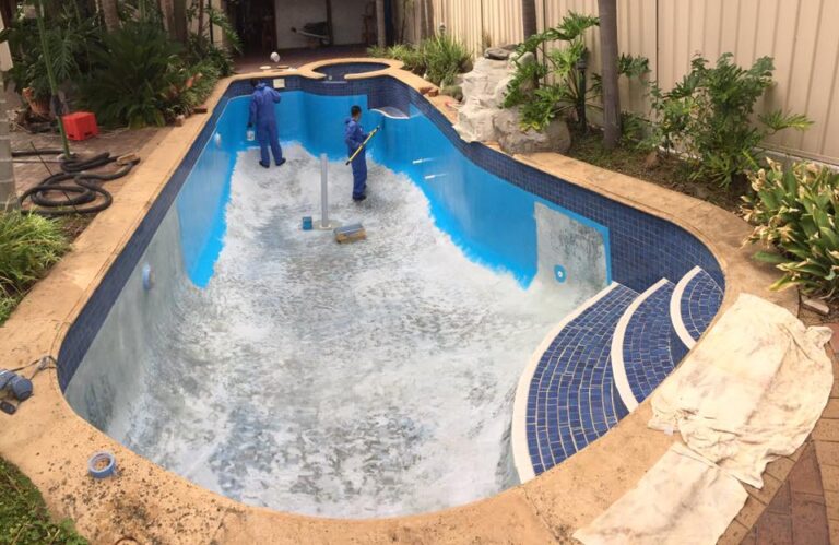 Pool's Aesthetics With Creative Swimming Pool Painting Ideas